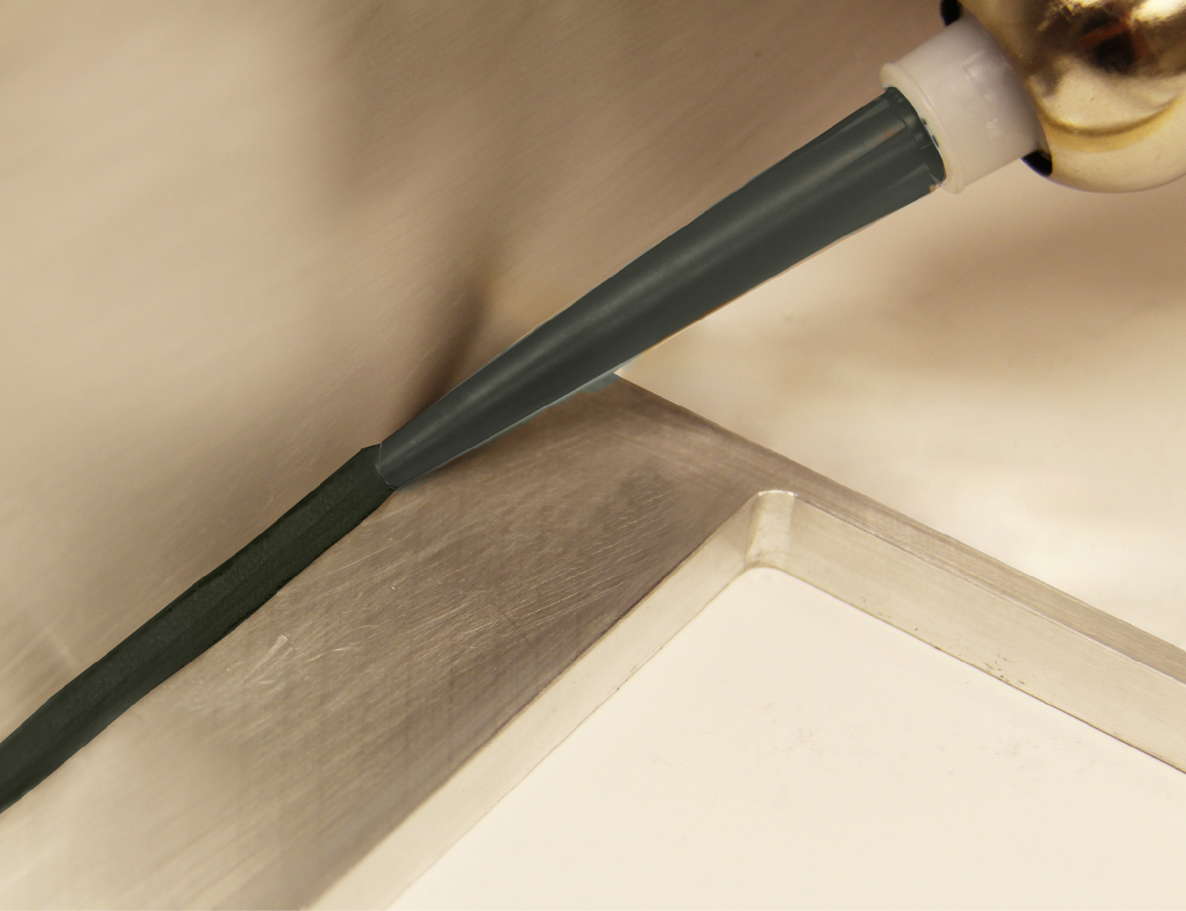 CHO-BOND 1018 | Parker Chomerics